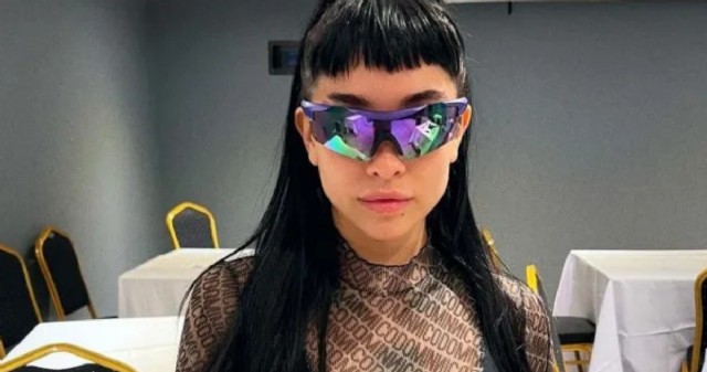 ¡Una bomba! Las fotos de María Becerra en bikini colaless que ...