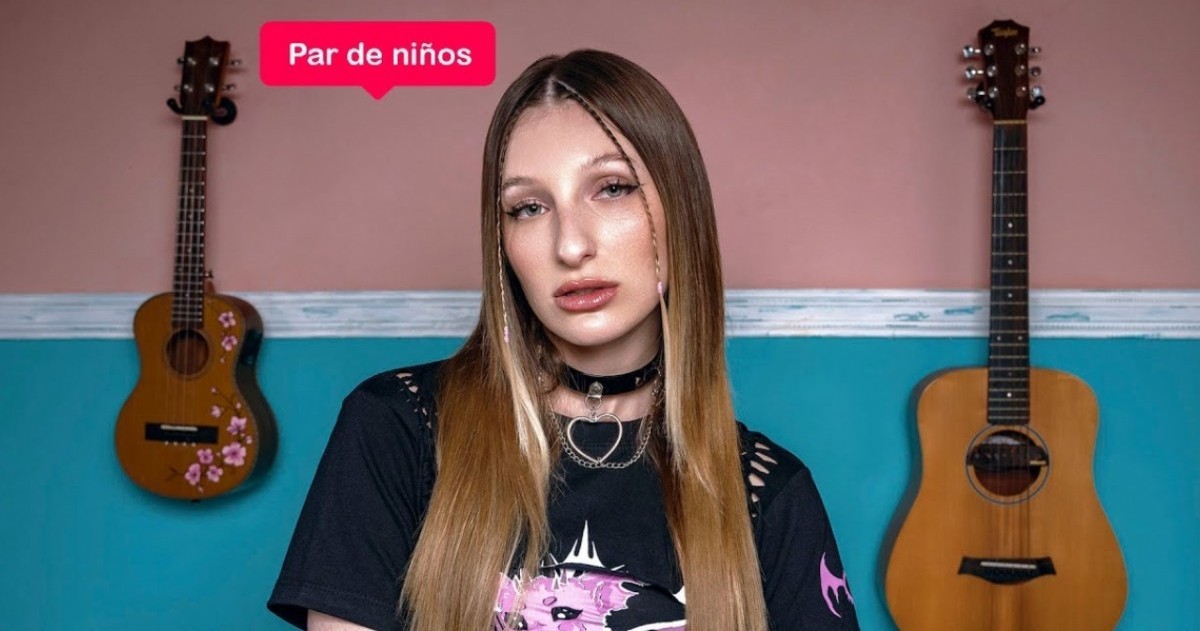 Quién es Yami Safdie, la tiktoker argentina que lanzó su álbum tras ...